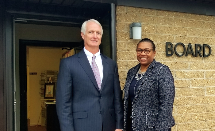 Peake visits board luncheon | The Farmville Herald