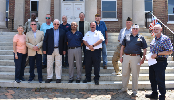 Praying for the community - Farmville | Farmville