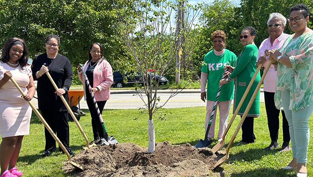 Sorority participates in tree planting ceremony | The Farmville Herald