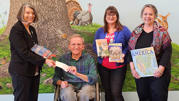 Daughters contribute to library | The Farmville Herald